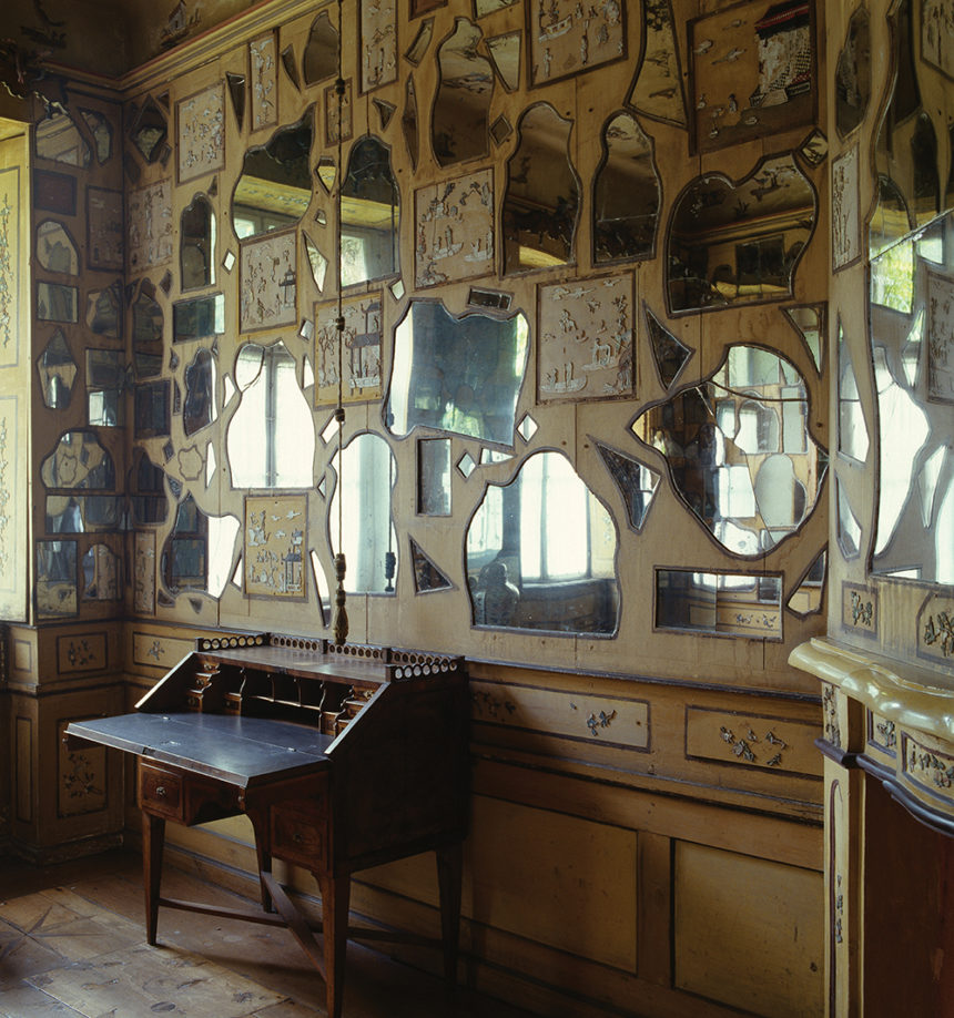 10 Brilliant Ways to Use Mirrors In Your Home – Frederic Magazine