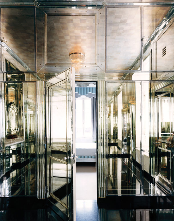 10 Brilliant Ways to Use Mirrors In Your Home – Frederic Magazine