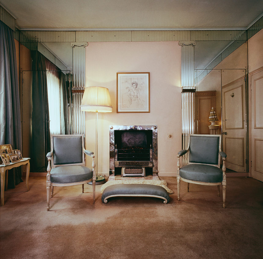 10 Brilliant Ways to Use Mirrors In Your Home – Frederic Magazine